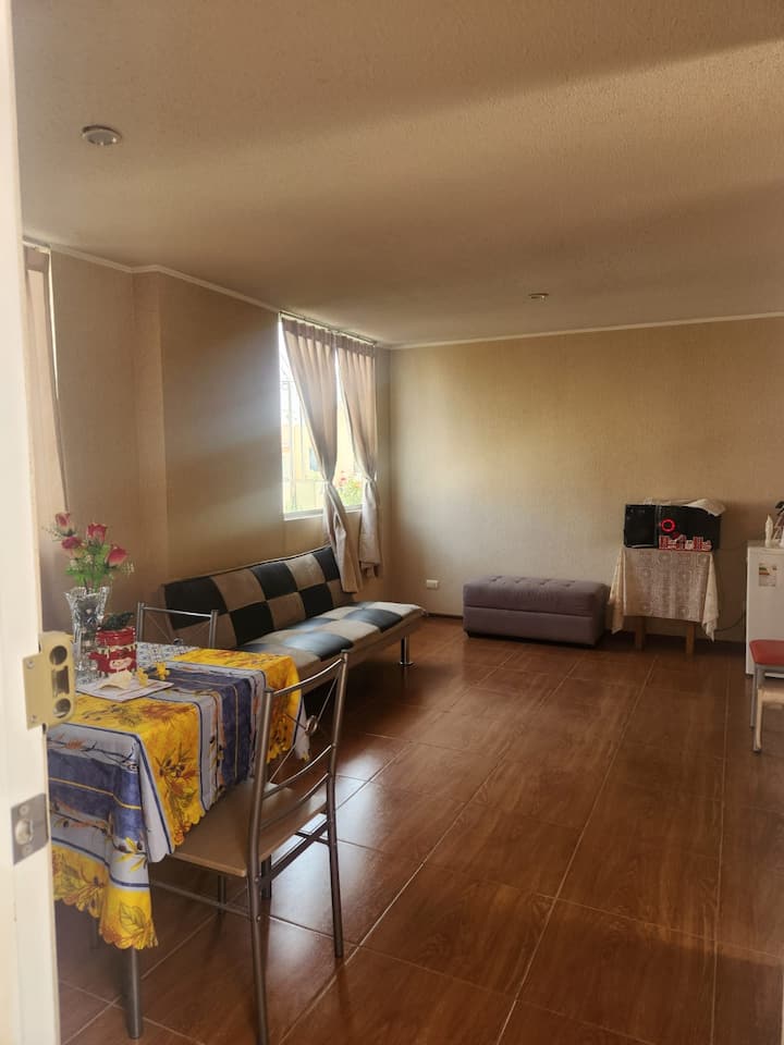 Alquiler Casa Segura Y Tranquila - Santiago