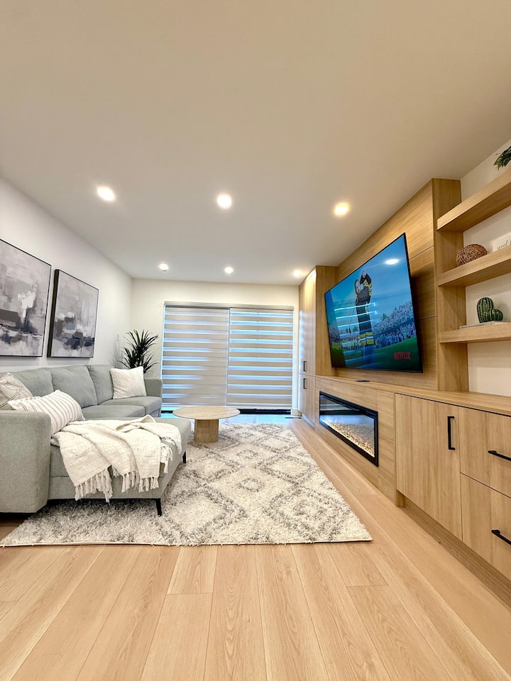 4bed3bath In City By Dt/metro/groceries/cafes - Vancouver