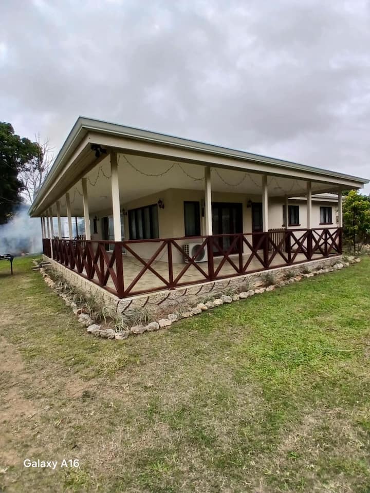 Sesilia's House - Tonga