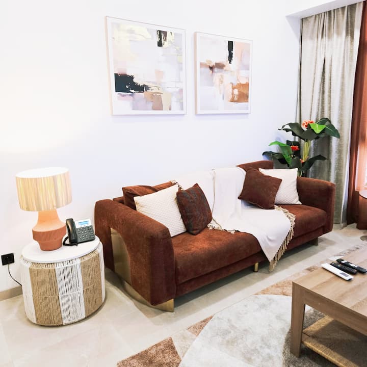 Stylish River View Apartment With Pool Gym & Sauna - 킨샤사