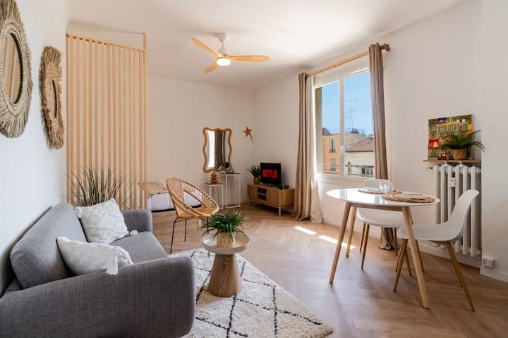 "Le Désambrois - Studio Calme, Lumineux & Central - Nice