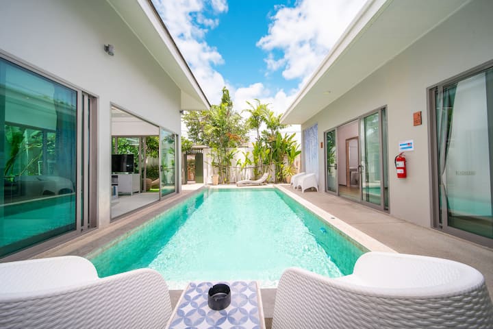 Bang Tao 4卧现代度假风 泳池景观  高速Wifi 1号 - タイ