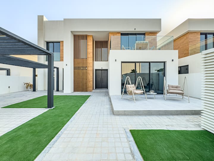 Massive Premium Villa In Saadiyat - Abu Dabi