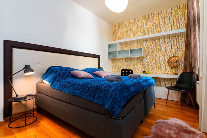 Big Cat Residence - Prága