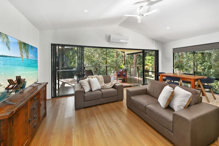 Platypus Place Eudlo – Pet Friendly Luxury Cottage - Montville