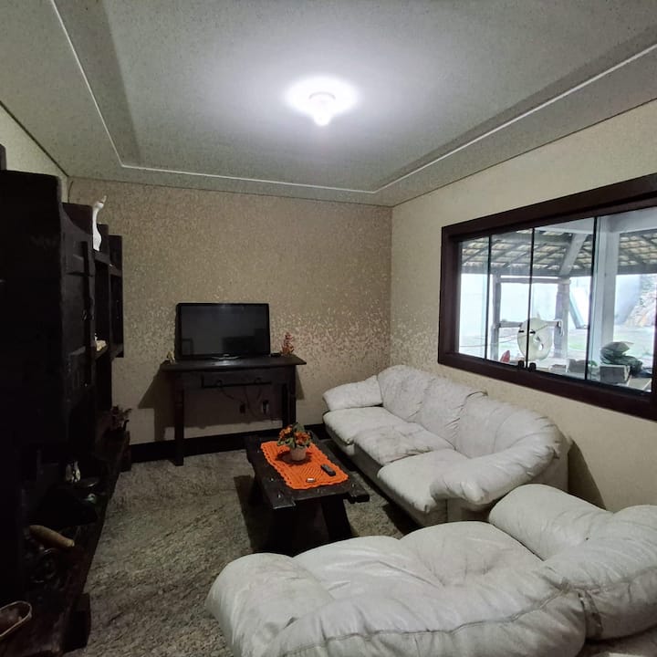 Casa De Campo A 4km Do Centro - Terreno 2.600m2 - Esmeraldas