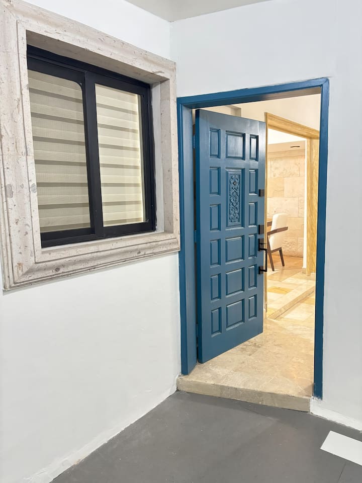 ¡Preciosa Casa 3 Camas Súper Ubicada! - Facturamos - Hermosillo