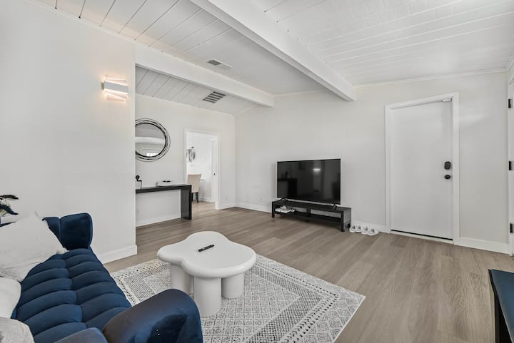 Refined 3br/2ba Home | Central Ac/near Santana Row - San Jose, CA