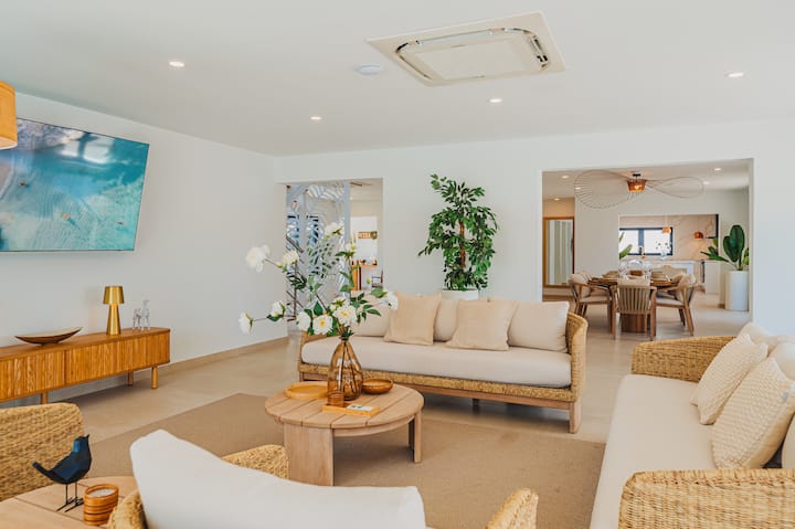 5br Villa W/ Pool & Patio | Casa Eloisa By Bocobay - Aruba