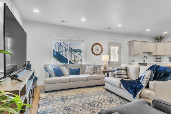 Brand-new Vineyard Home - Vineyard, UT