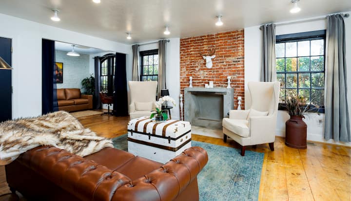 Historic Heritage Hills Loft W/ Hot Tub By Plaza - Oklahoma City, OK