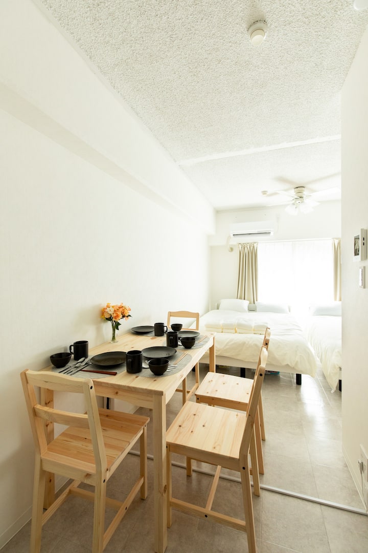 新大阪駅から徒歩2分/wベッド2台/4人/25㎡/京都駅・usjまで23分/kix60分 - Umeda