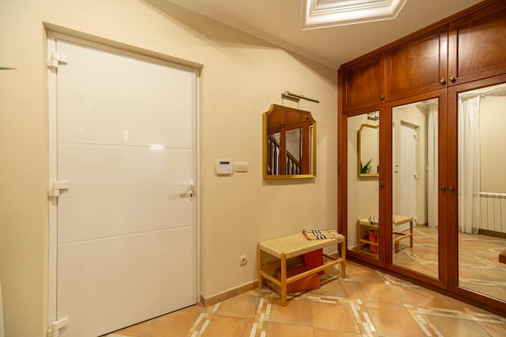 Villa Casa Palace- 95 M2 Heated Pool & Sport Court - Trogir