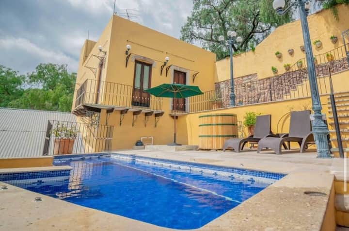 Casa Acacias: Michoacán Styled Double Suite - Mexico