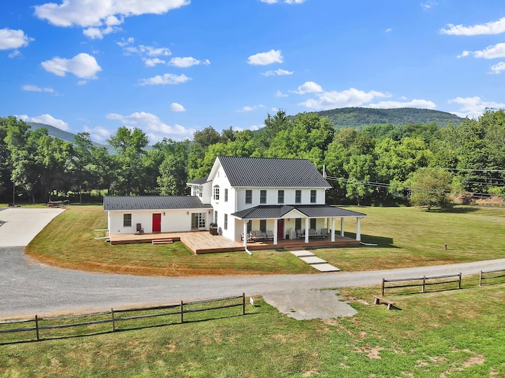 The Farmhouse At Pine Creek - Tiadaghton State Forest, Jersey Shore