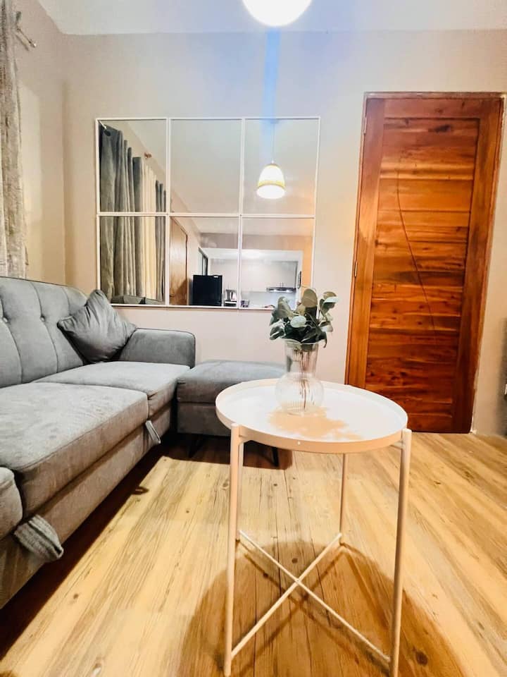 Stylish & Spacious | 4br | Big Groups/family - Tagaytay