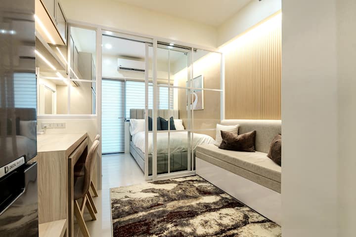 Hotel Comfort + Free Parking + Fame Mall Access - Pasig