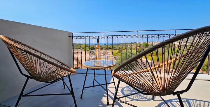 A Coria - Vue Mer, Piscine Chauffée & Proche Plage - Belgodère