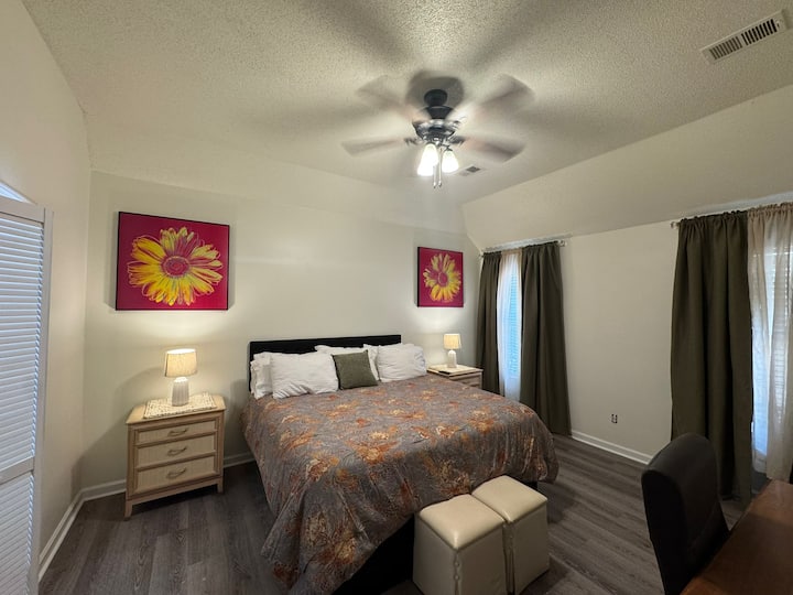 4 Br- Cozy & Charming Near Stateline-silo Square - Southaven, MS