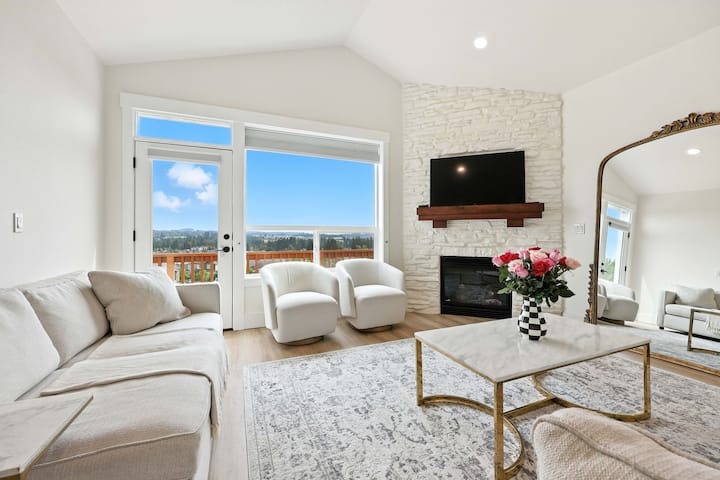 Portland Happy Valley Getaway! Hot Tub And Views! - Happy Valley, OR