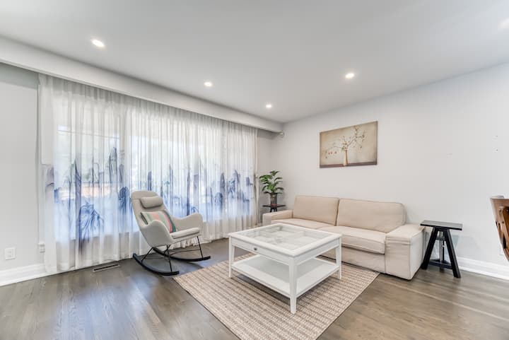 Scarborough Getaway • Family-friendly • Parking - Pickering