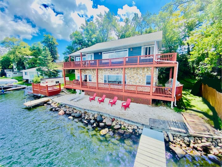 Lakefront + Beach + Sauna + Paddleboards + Canoe - Buffalo, MN