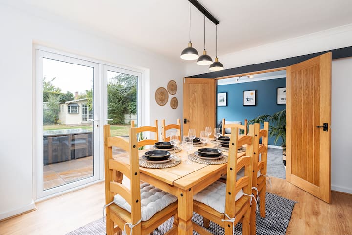 Formby 3-bed | Family & Dog Friendly | Near Beach - Ainsdale Beach