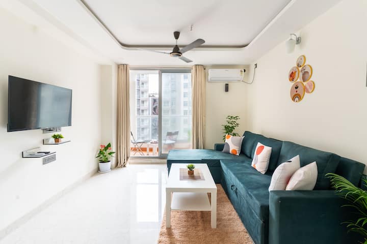Chic, Spacious 2bhk With Balcony In Powai - Mumbai