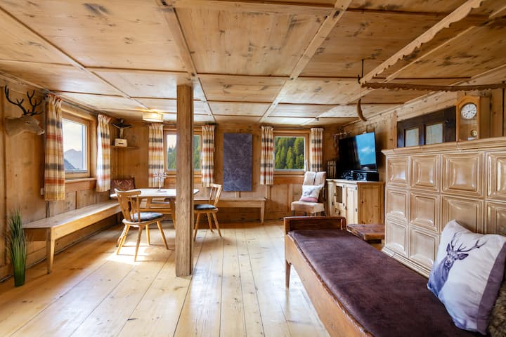 Valluga Stubn Apartment Mit Terrasse - Pettneu am Arlberg