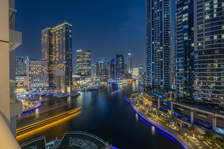 Dubai Marina Waterfront Stay With Maid Room - Dubai