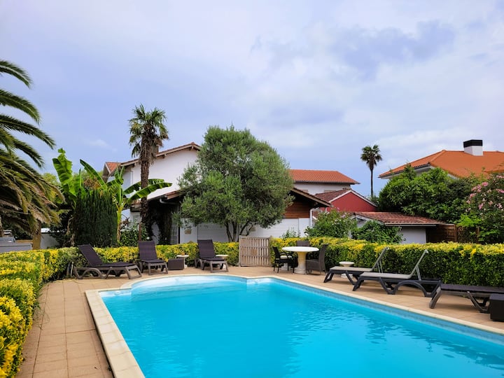 Gîte Au Bord De L'adour Piscine - Urt
