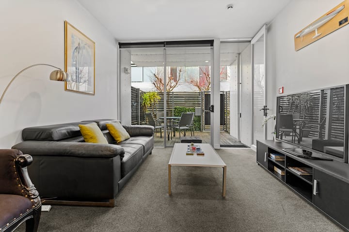 Urban Retreat | Parking-gym-heated Pool-spa-sauna - Auckland