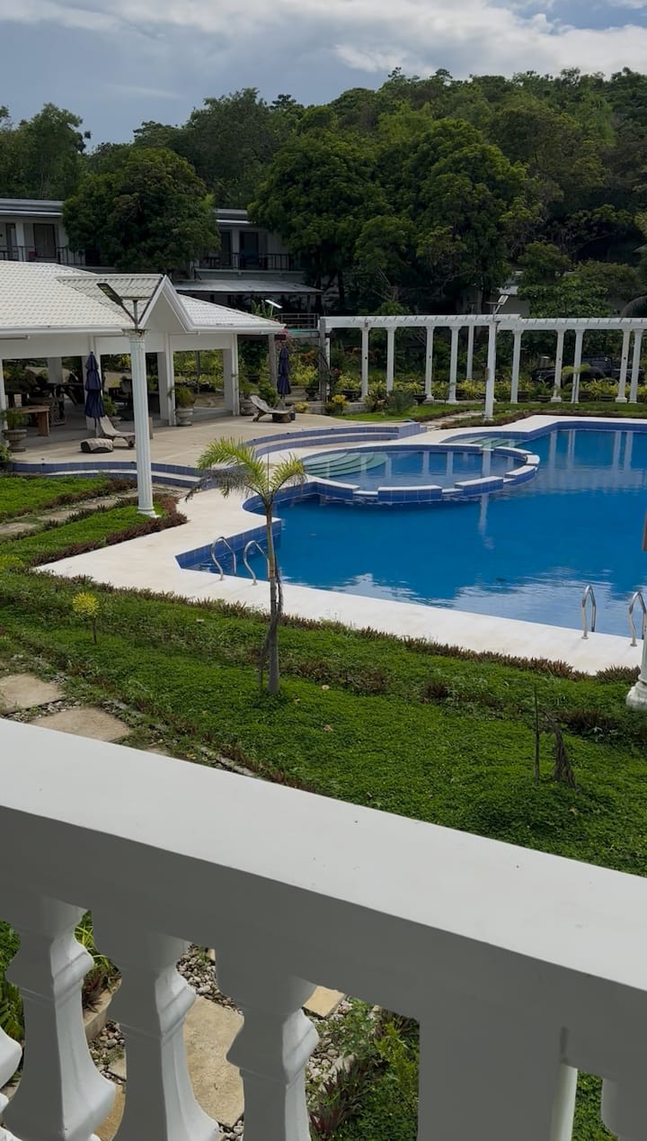 Sea View Villa At The Bragado Peninsula - Sual