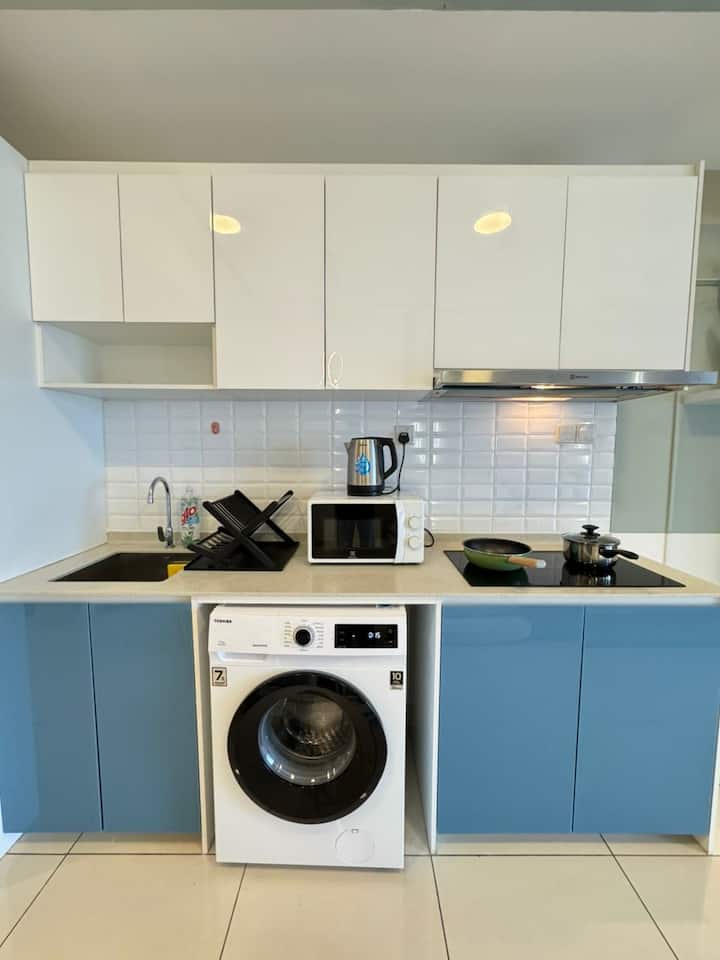 Tropical Continew 1 To 3 Pax  - Trx Klcc Ikea - Kuala Lumpur