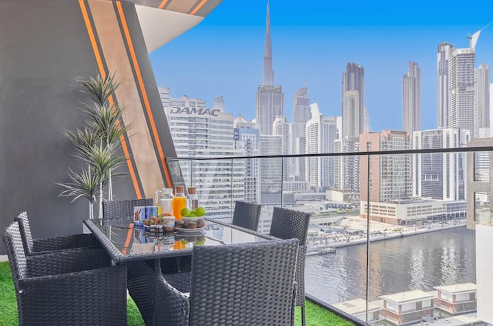 Water Dream / Burj Views / Sleeps 4 - Dubai