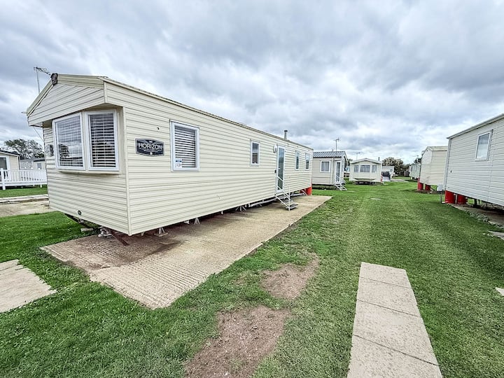Lovely Caravan In Scratby Ref 50013ae - Hemsby