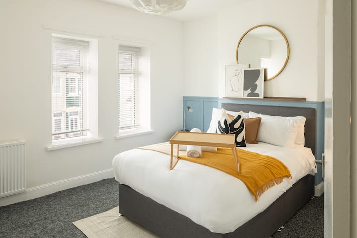 3 Bed Contractor Stay Cardiff | Fast Wifi+parking - Cardiff