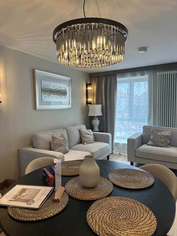 Fire Station View-central-2 King Beds-new Interior - Topsham