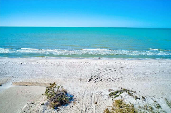 Coastal Gem – 15 Steps To Beach & Sunset Views - Indian Rocks Beach, FL