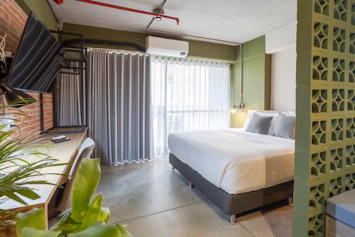 Loft Moderno, En El Centro De Medellín Con A/c - Medellín, Colombia