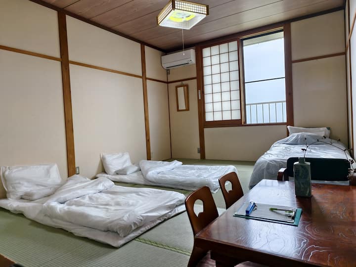 Hotel Aoyagi 旅館青柳 - Himi