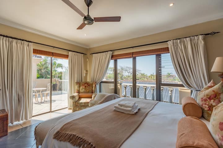 B&b / Lounge / Pool / 5 Min To Ocean - Umhlanga