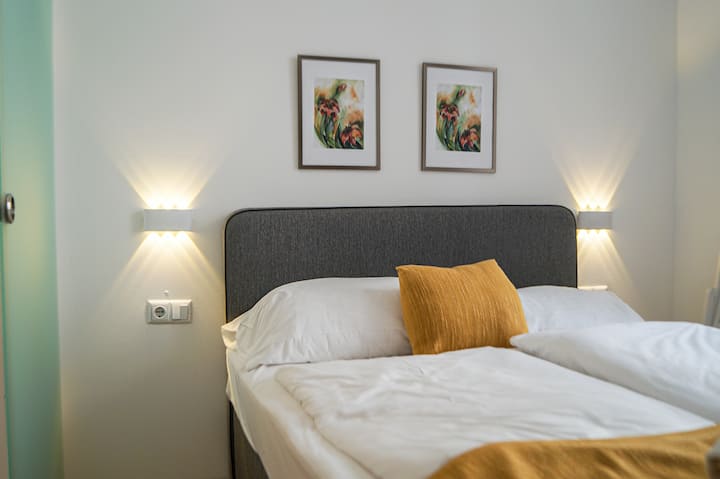 Affordable Room W/ Yardview - Perfect Shopping - Vienna