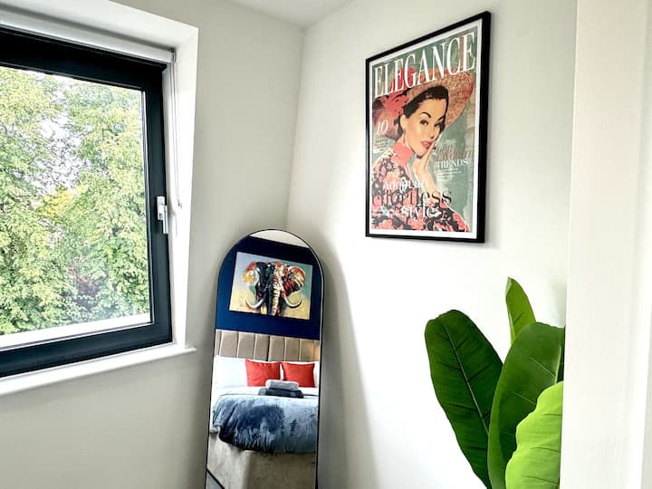 Contemporary 2 Bed Flat, Freeparking, Gym, Wifi - Bedford