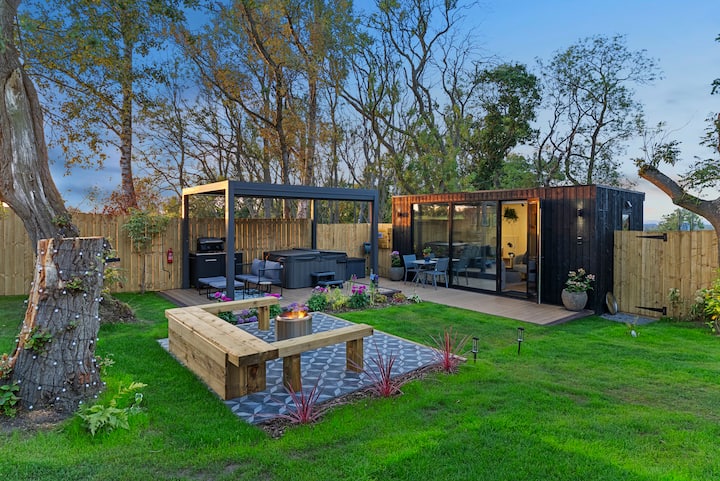 Luxury Cabin With Hot Tub, Northumberland - Northumberland