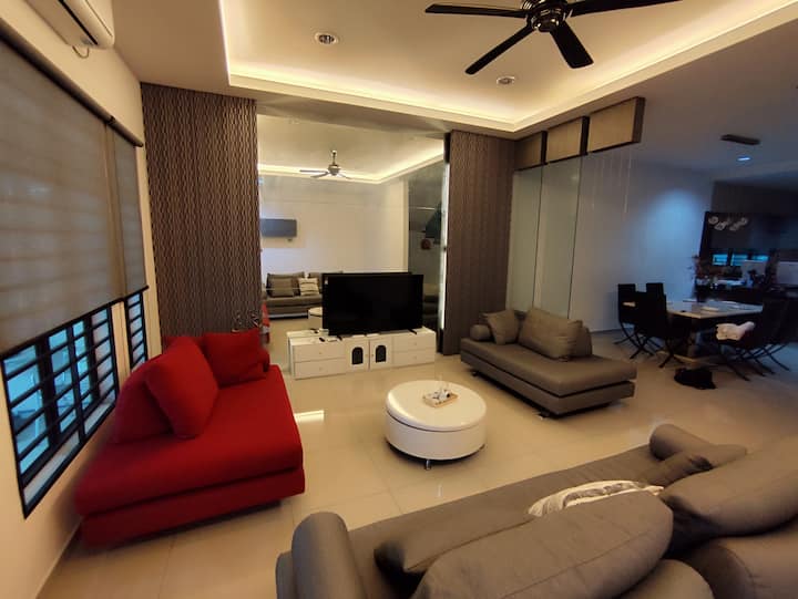 Homestay (10 Pax) In Kluang - Kluang