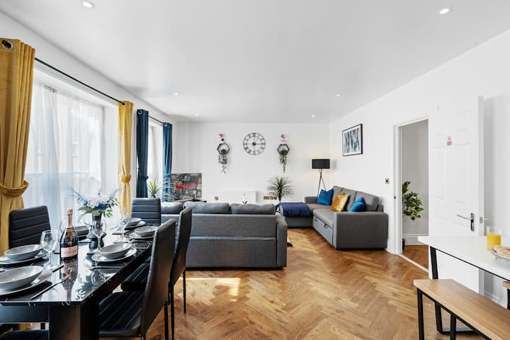 Stylish 2 Bed Apt Cent Brighton The Lanes Sleeps 8 - Brighton