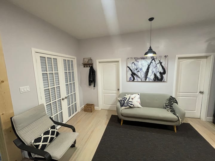 Convenient Charming Room - London