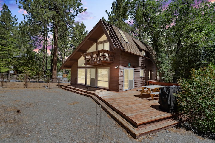 Quiet, Cozy, And Relaxing Mountain High/ski Cabin! - Mountain High Resort, CA
