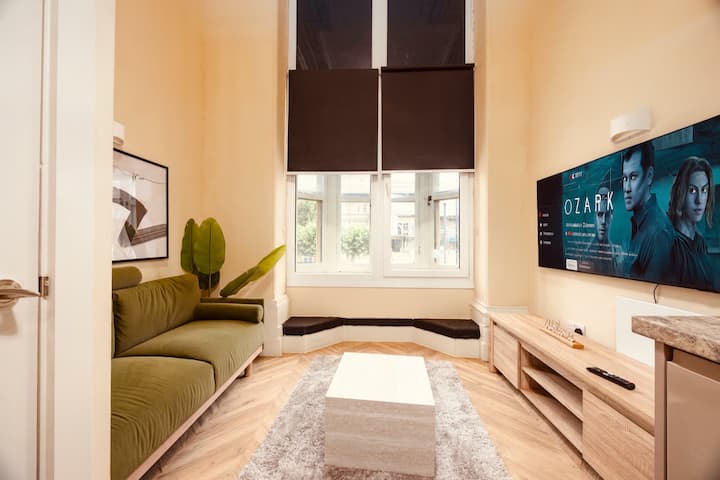 Heart Of Leeds Ls1 Modern | Free Secure Parking - Leeds